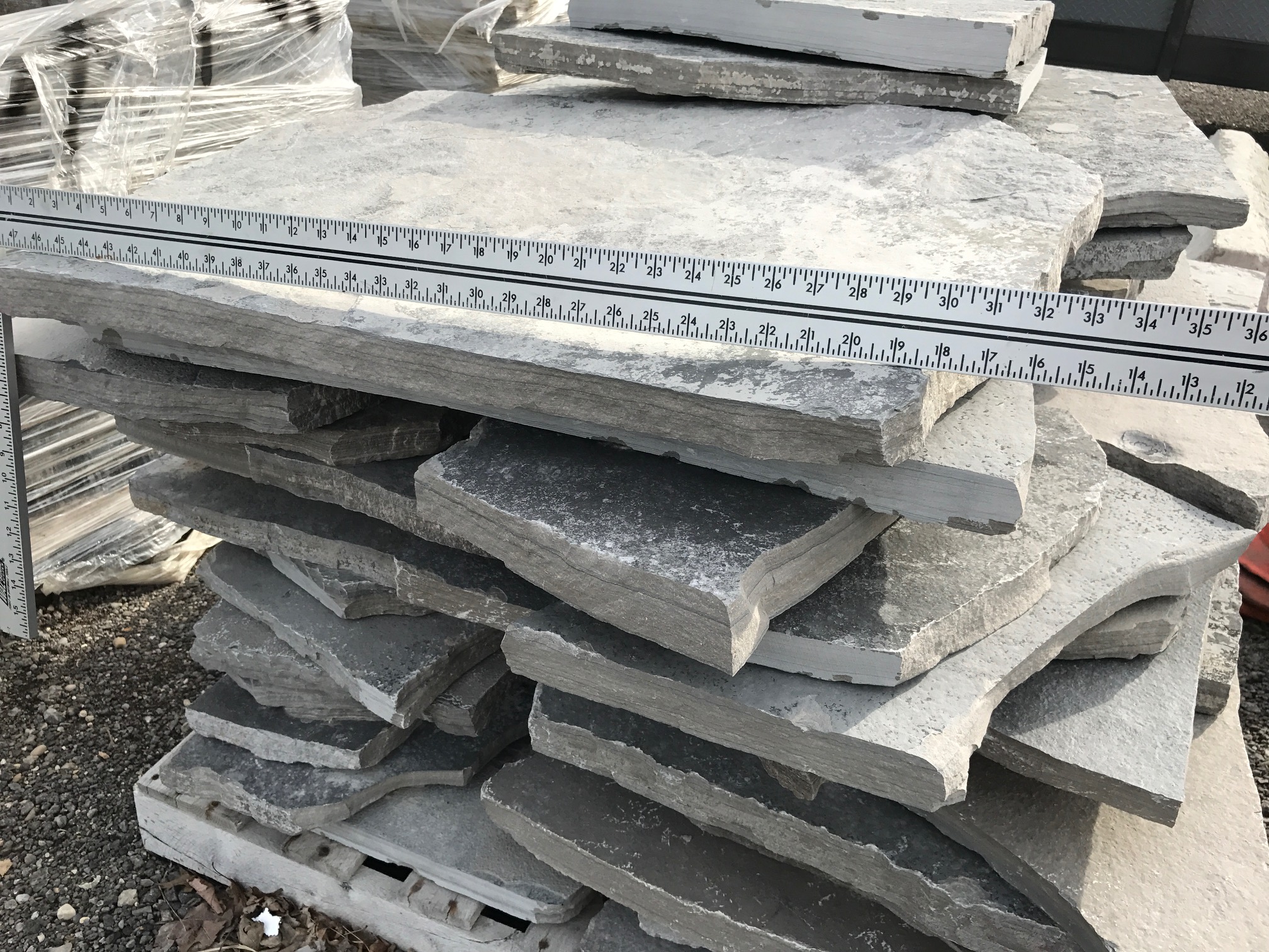 Eramosa Flagstone 1.5-2 inch - Greenline Inc.